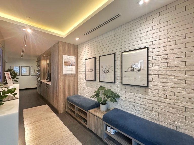 Flex Studio Hong Kong | Boutique Pilates, Barre & Yoga Studios